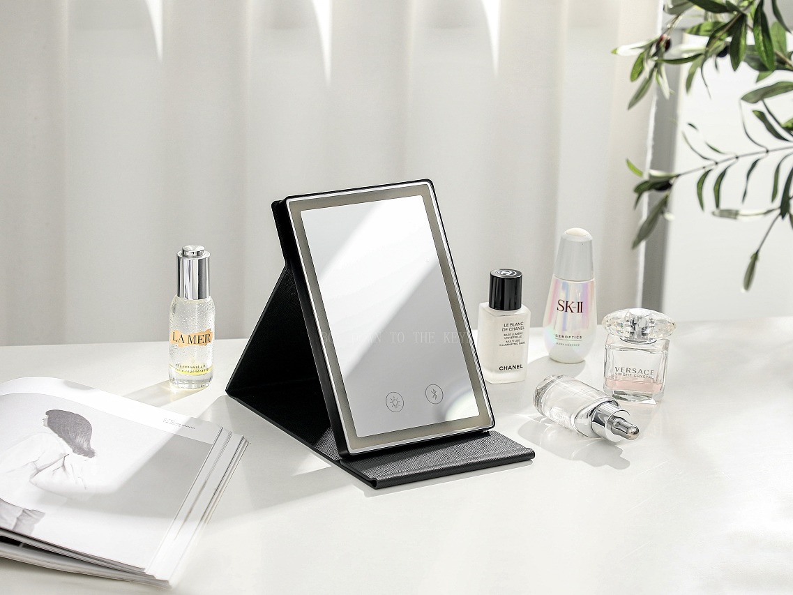 便携式化妆镜拍摄_糖油果子no1-站酷ZCOOL