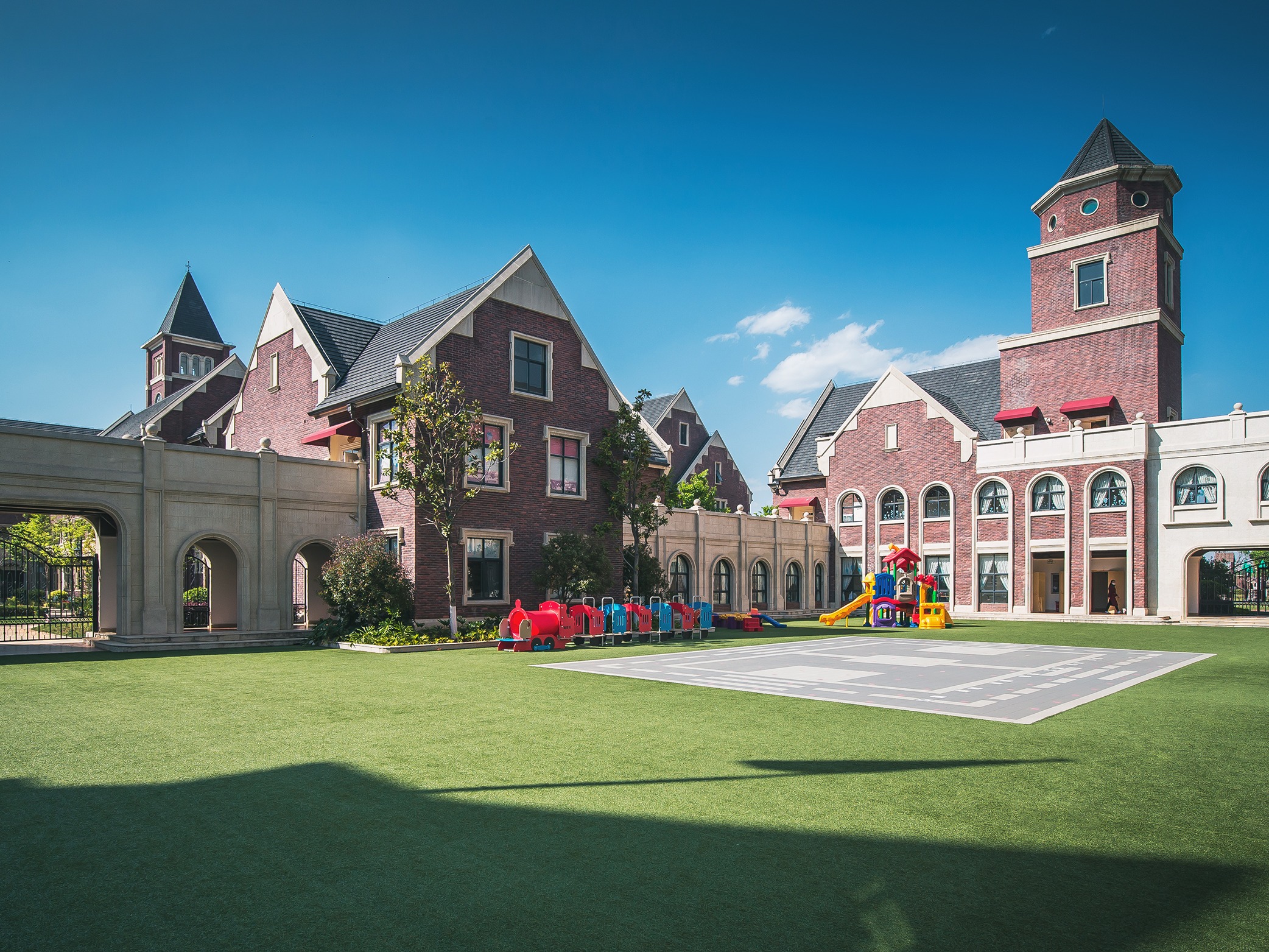 建筑摄影 昆明海贝国际学校建筑外观_ANLAU-站酷ZCOOL