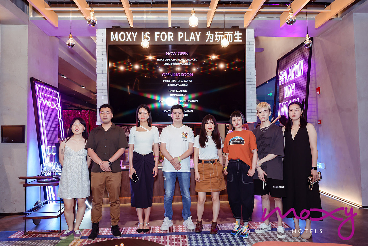 跳入 海洋球 - Moxy酒店上海开幕艺术展项目_Jessie一颗豆子-站酷ZCOOL