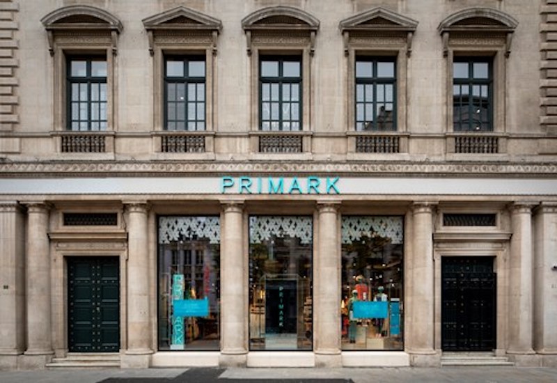 比利時安特卫普新Primark商店导视系统设计_导视标视学院APP-站酷ZCOOL