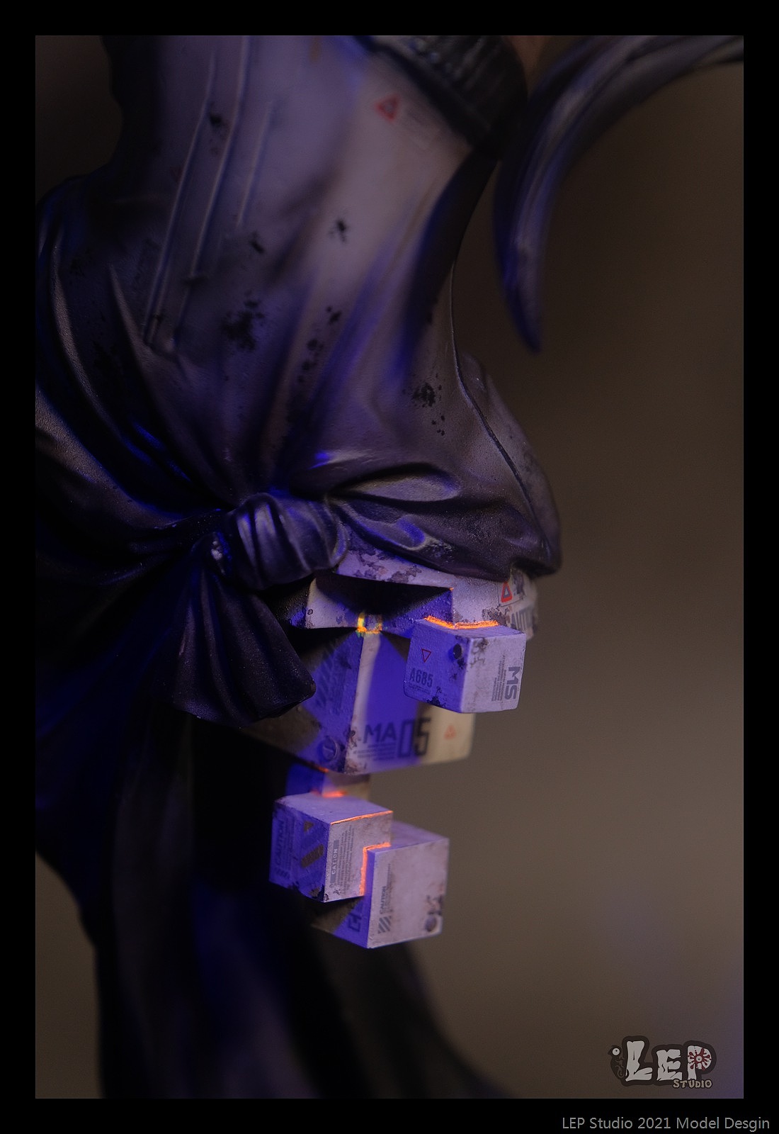 DELICATE WEAPON（玲珑兵器）_离谱哥哥-站酷ZCOOL