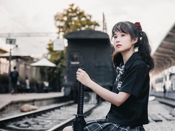 深圳草铺地铁站JK拍摄_淹死的馒头123-站酷ZCOOL