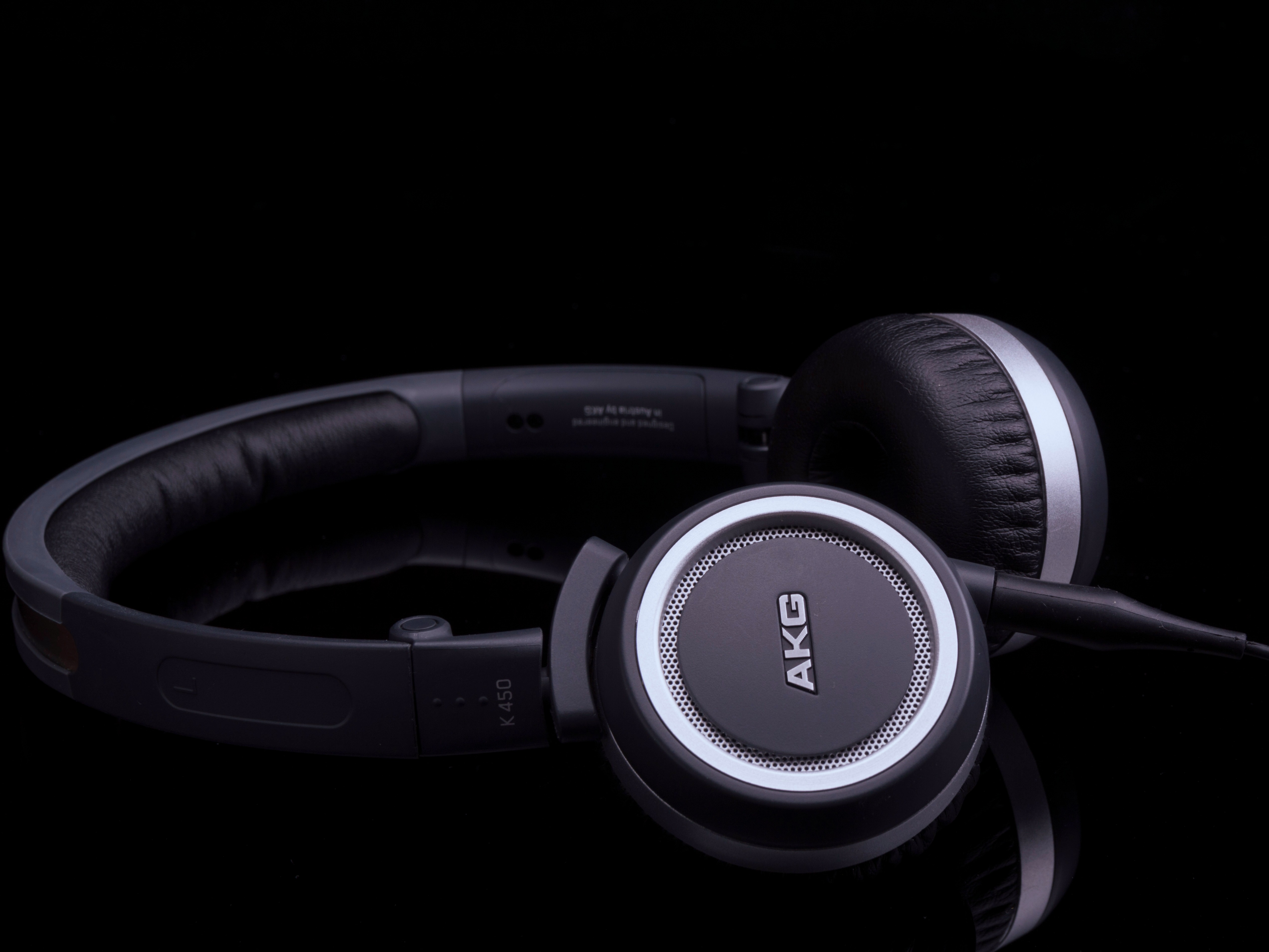 耳机 AKG K420_JmrBrave-站酷ZCOOL