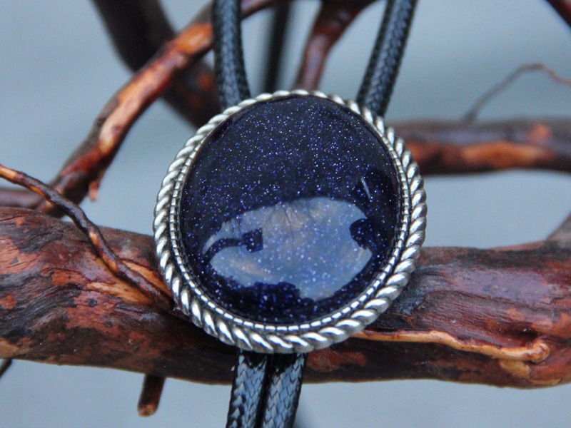 原创设计师金属底托蓝砂石波洛领带bolo tie _尚圣原创工作室-站酷ZCOOL