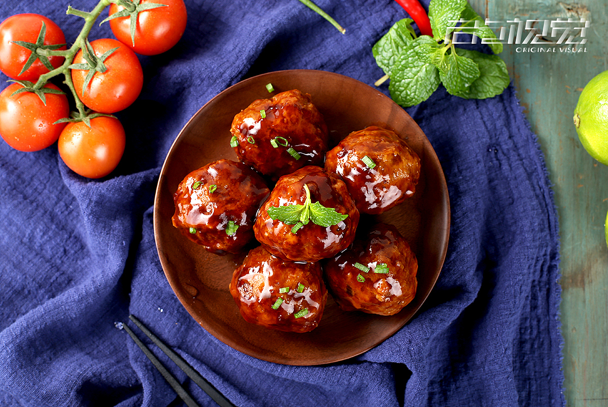 红烧狮子头 | 美食摄影_摄影师MrWang-站酷ZCOOL