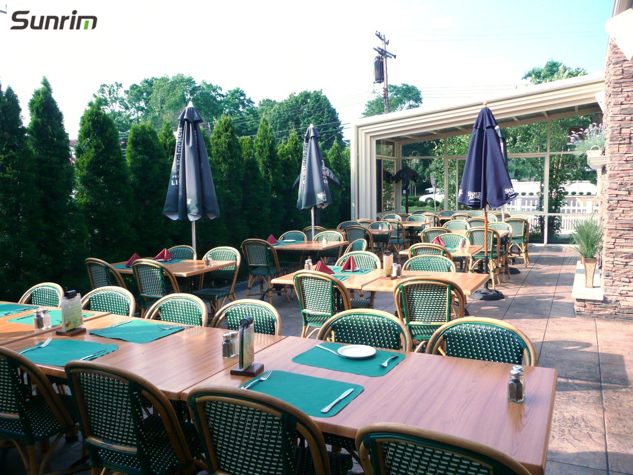 Sunrim伸缩阳光房 全景化电动开合阳光房_Sunrim电动屋顶-站酷ZCOOL