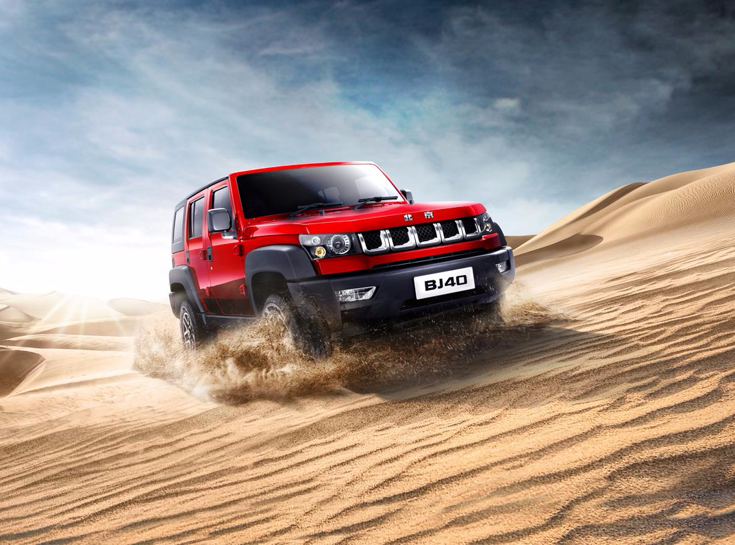 北汽汽车BJ40 沙漠 埃及海报创意 天空 路面 气势磅礴_一从一画-站酷ZCOOL