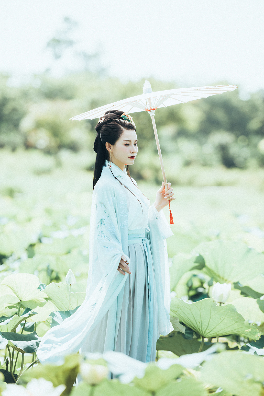 荷花 古风 汉服 人像 写真_james_hou-站酷ZCOOL