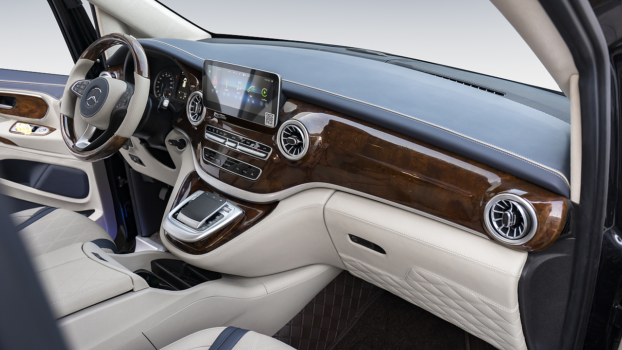 奔驰威霆内饰改装 迈巴赫米/奔驰蓝_ztr111-站酷ZCOOL