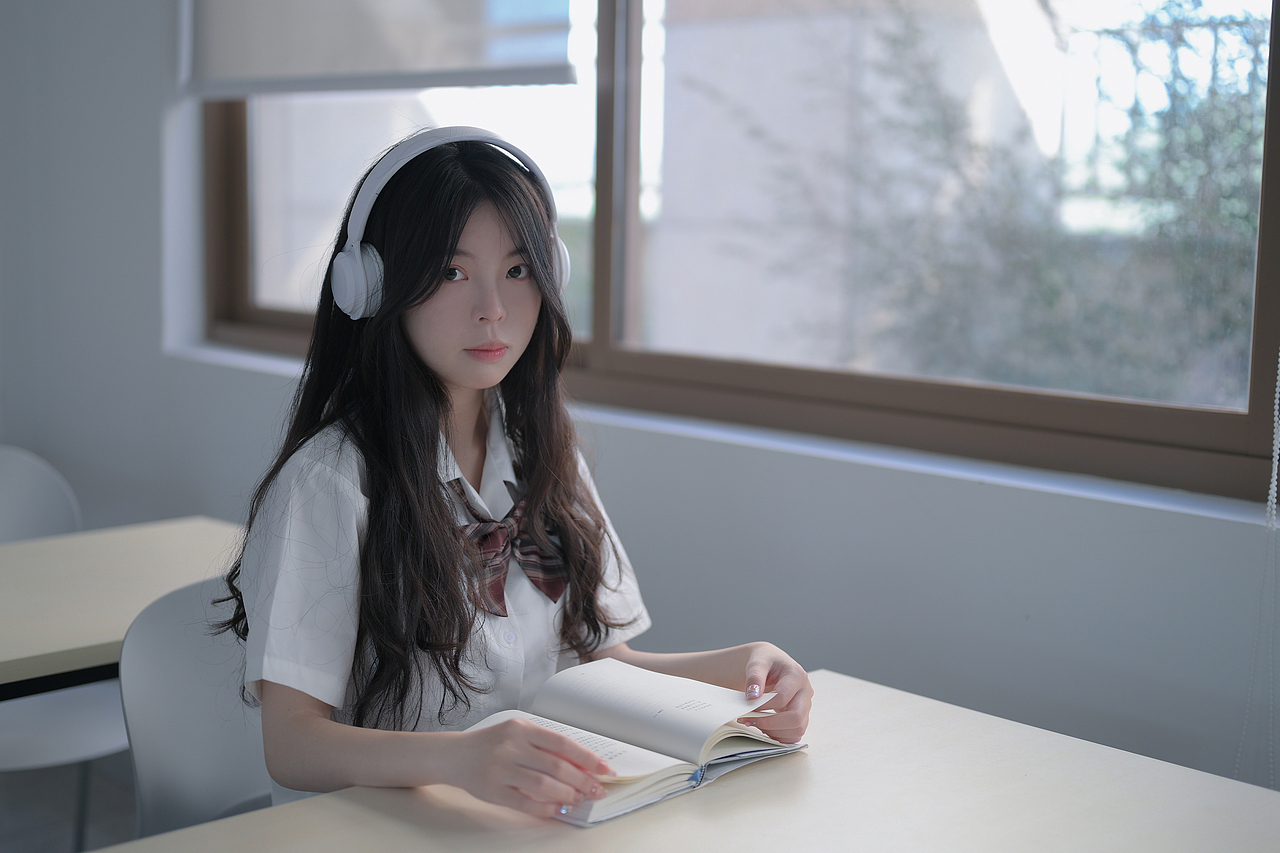 青春的尽头不是十八岁_尤里西西-站酷ZCOOL