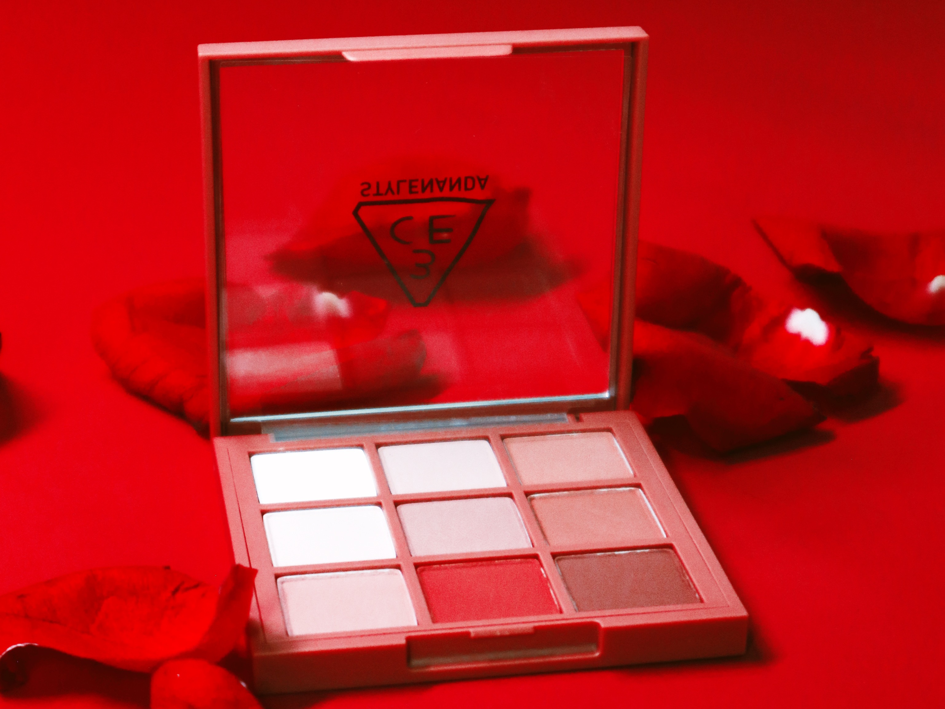 《3ce产品照》_一枝檀-站酷ZCOOL