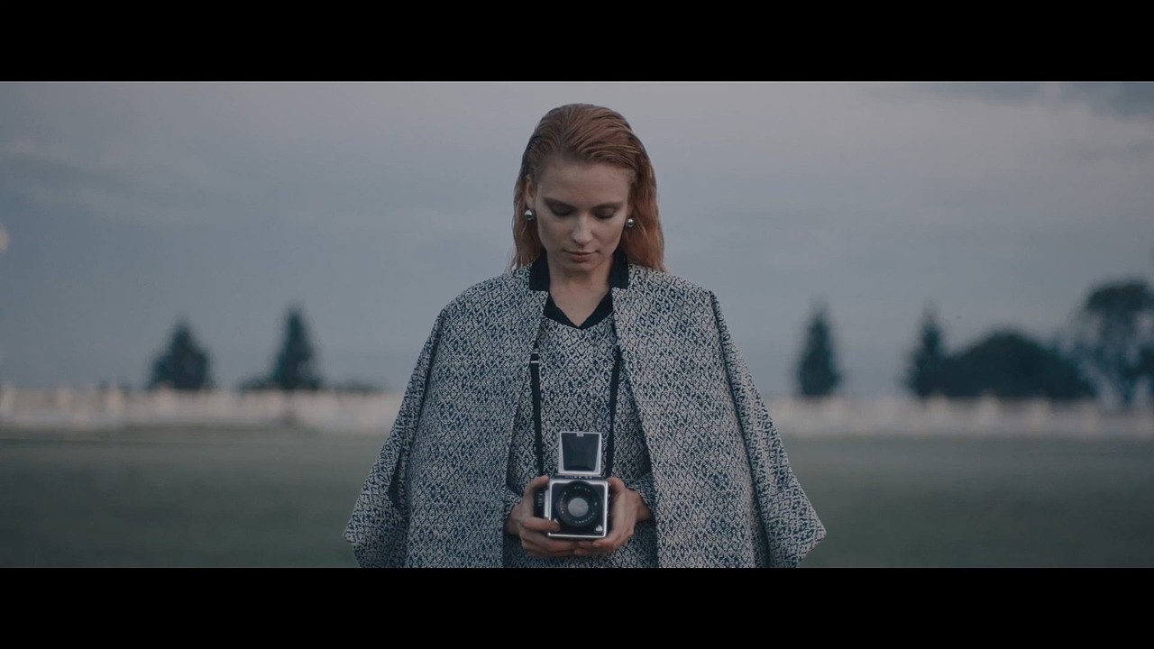 独立设计师女性服装品牌广告_OinMedia-站酷ZCOOL