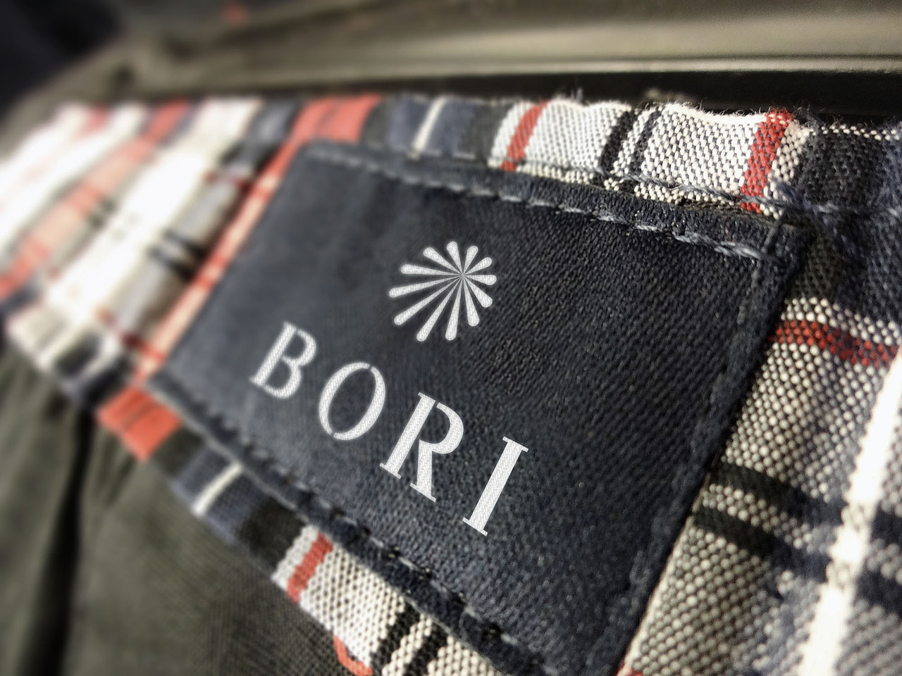 【原创品牌】BORI帛瑞服装_尘一所CHENAIS-站酷ZCOOL