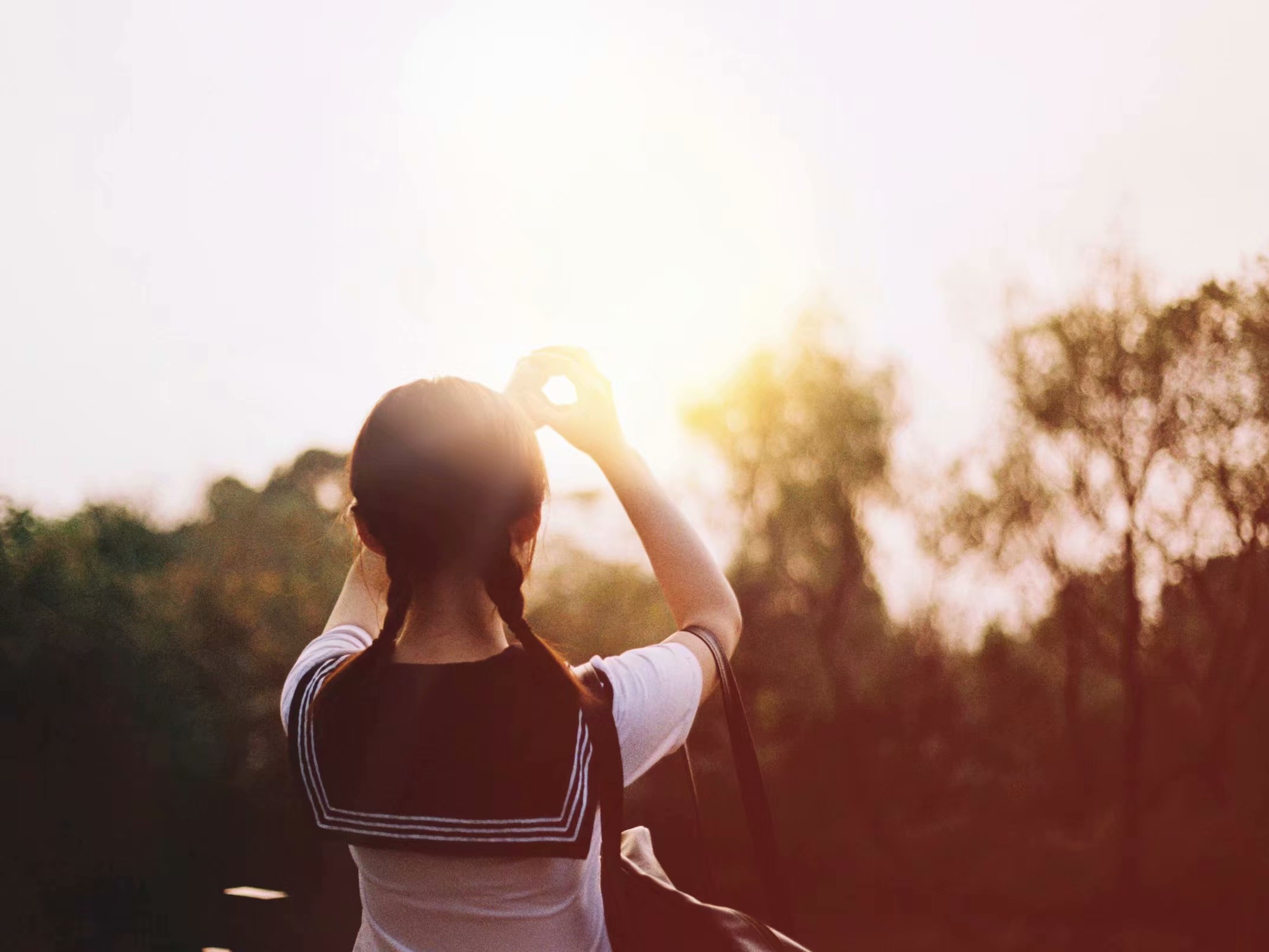 背影_一锅银河-站酷ZCOOL