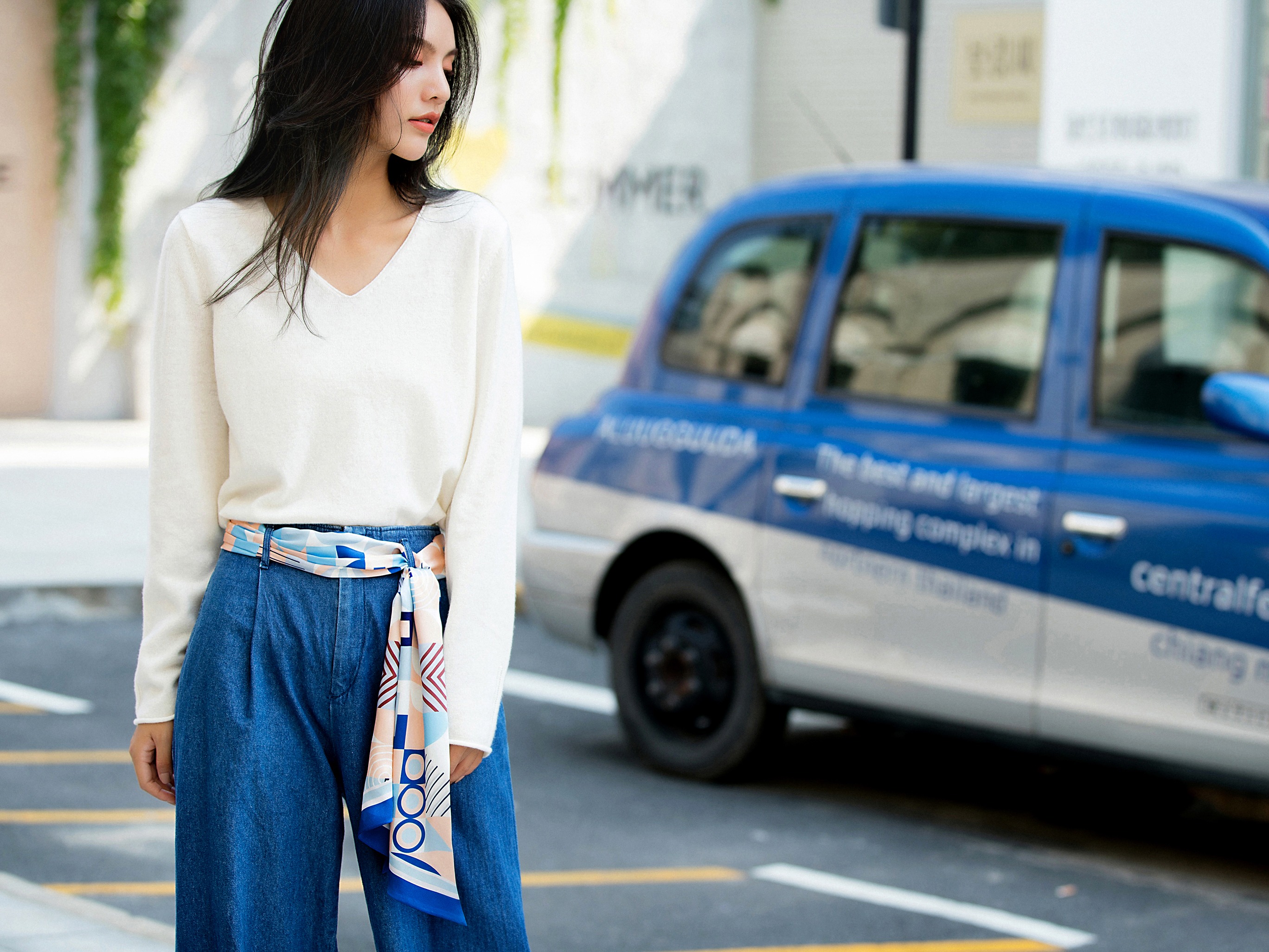 杭州卓米商业|时尚|服装摄影师 丝巾Silk Scarf 拍摄_卓米Photographer-站酷ZCOOL