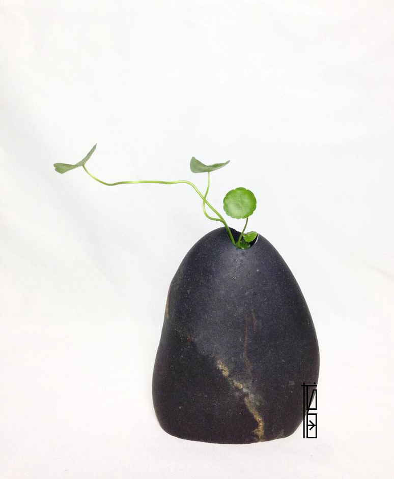 古朴长江石花瓶（二）_JESEA-站酷ZCOOL