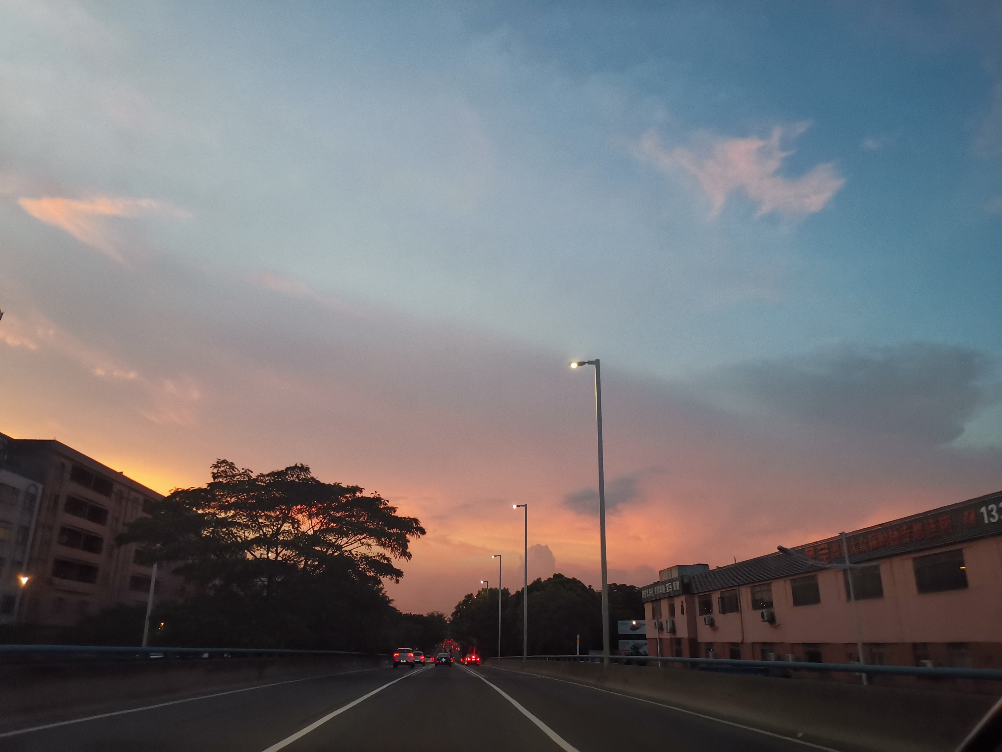 下班路途_Quiet_丫-站酷ZCOOL