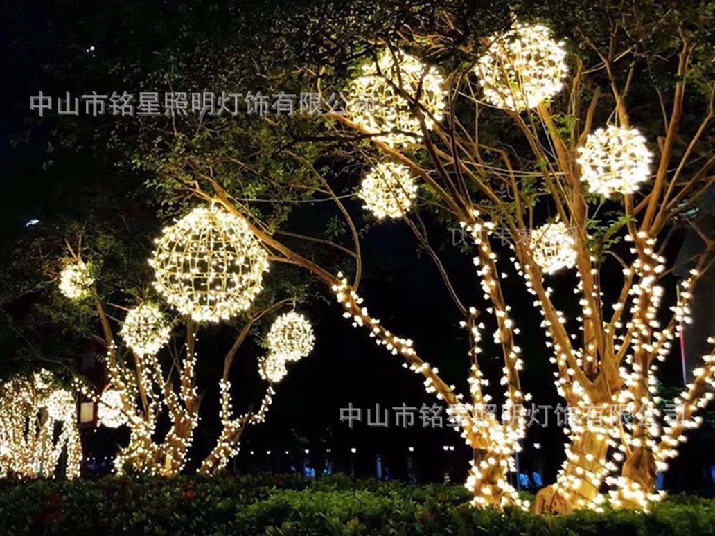 户外树木挂件圆球 铭星灯饰工厂 专业定制_铭星灯光美陈工厂-站酷ZCOOL
