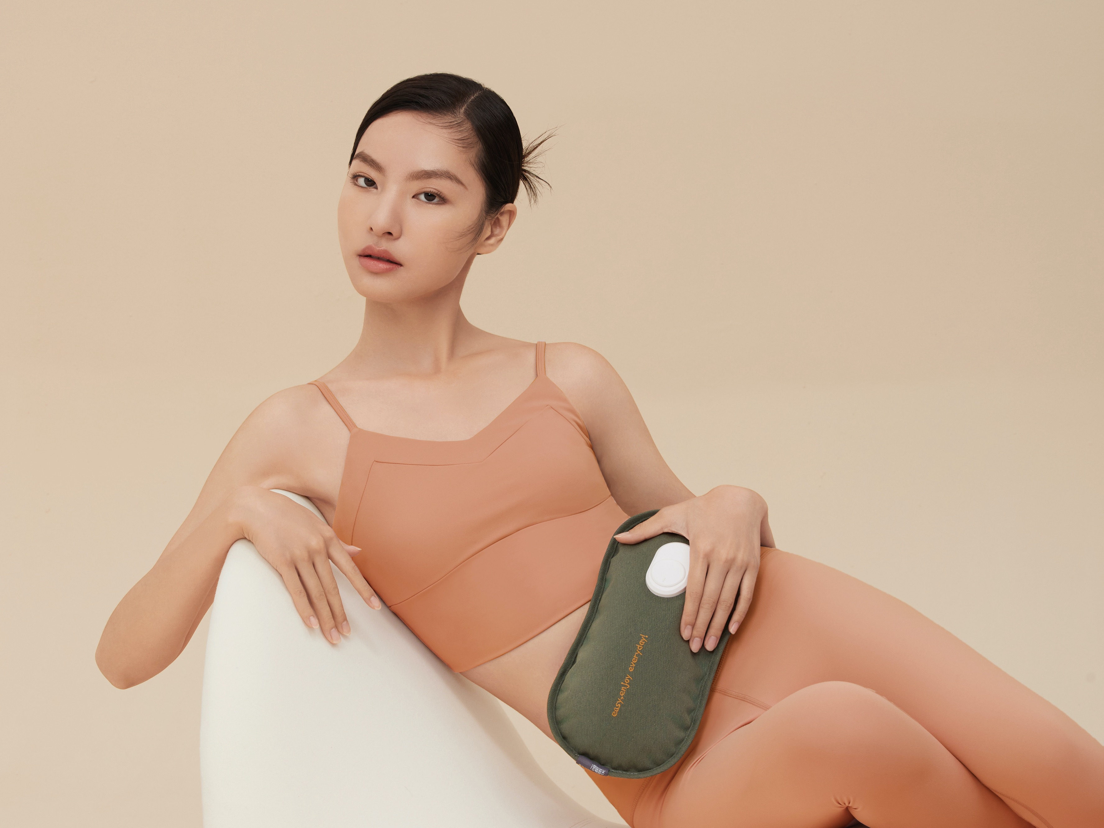 爱登EDON ️ 时下GUIDE —— 暖水袋|取暖器_时下影像-站酷ZCOOL