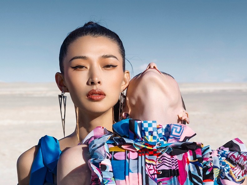 服装_小马AAAAA-站酷ZCOOL