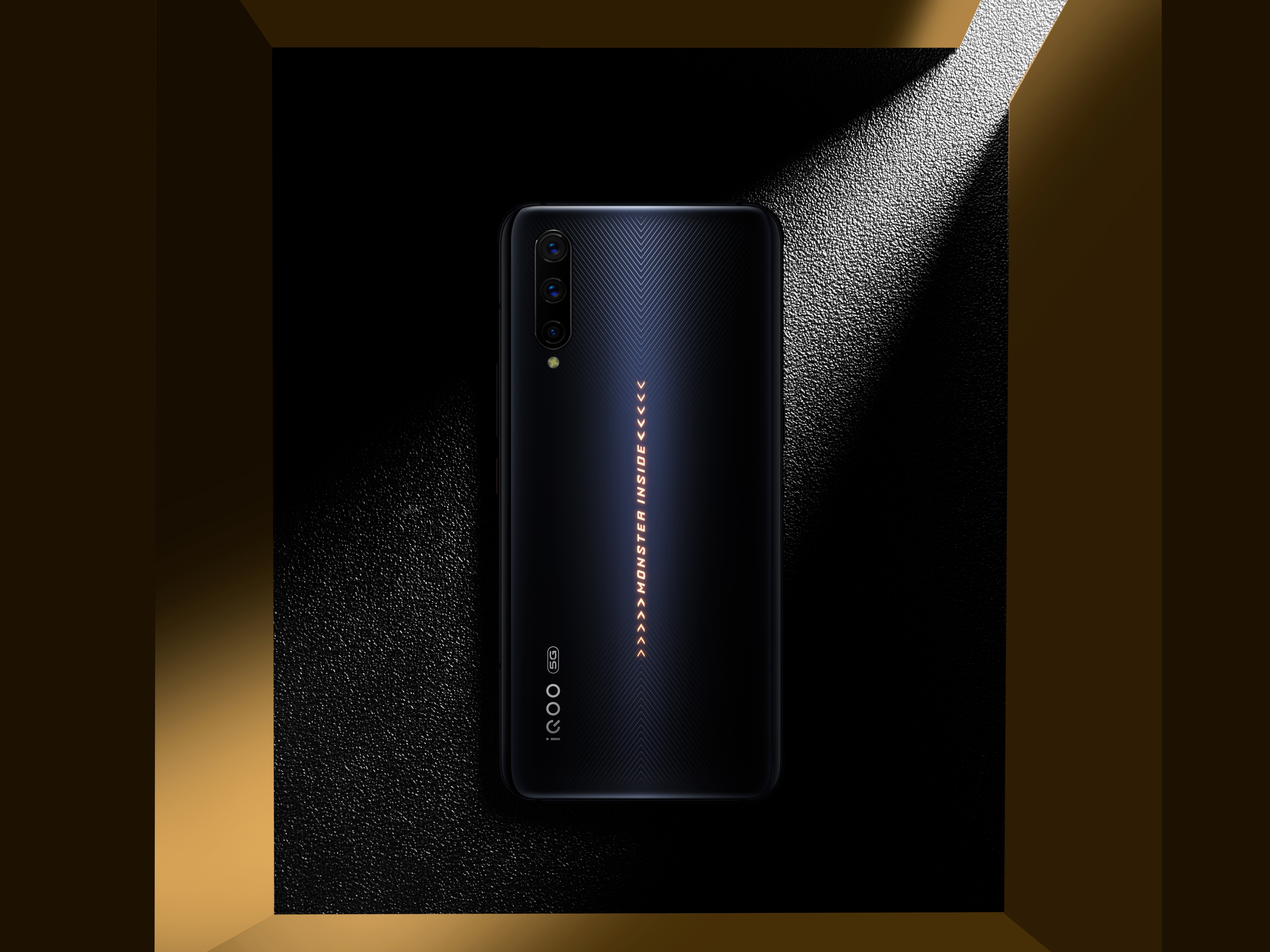 iQOO Pro 5G_沃菲数字营销-站酷ZCOOL