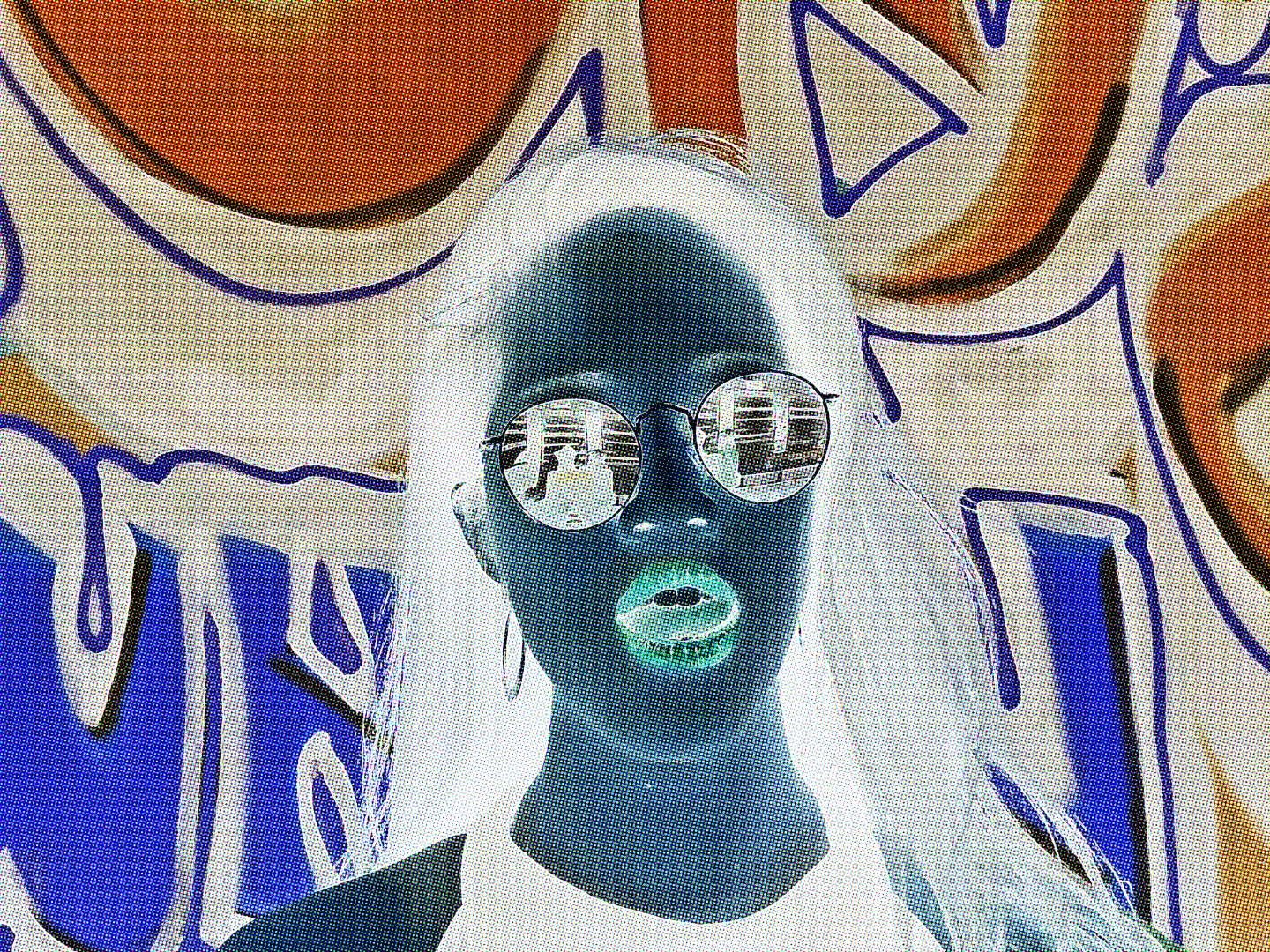 疯狂的女子自拍系列-反色_good_dennis-站酷ZCOOL