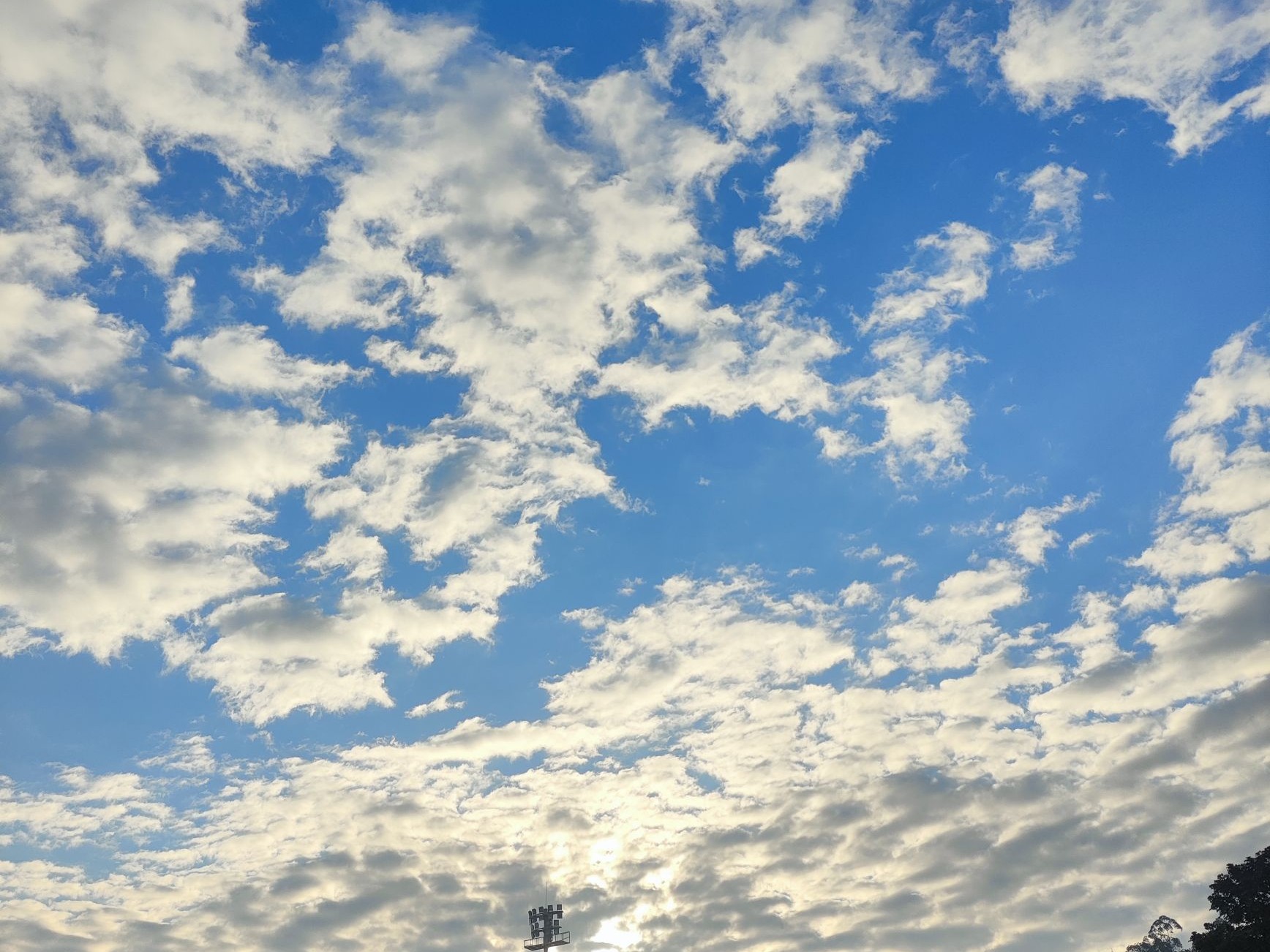 天空_黎岚翎-站酷ZCOOL