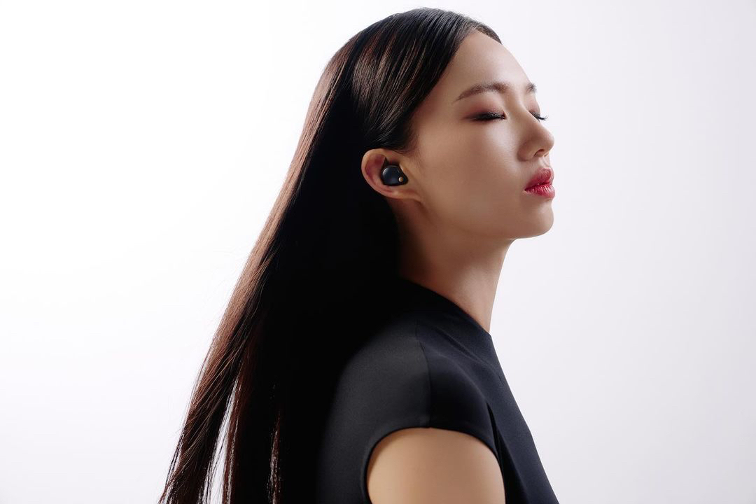 SET模特：FEI SONY耳机广告拍摄｜商业拍摄_SET模特经纪公司-站酷ZCOOL