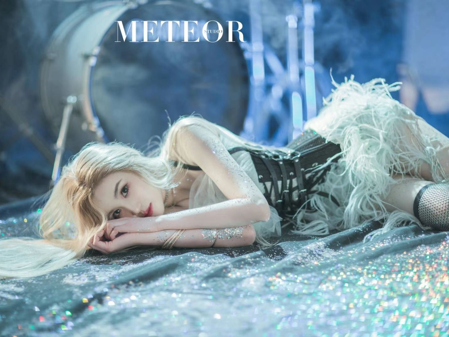 METEOR少女写真作品_摄影师陈娜娜-站酷ZCOOL