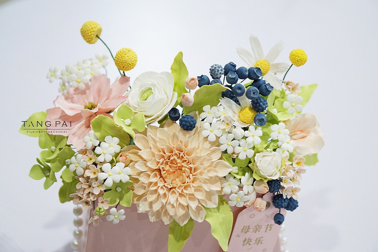 #糖花花盒##糖花##英式糖花##母亲节##母亲节孩子送你_Nikki糖糖-站酷ZCOOL