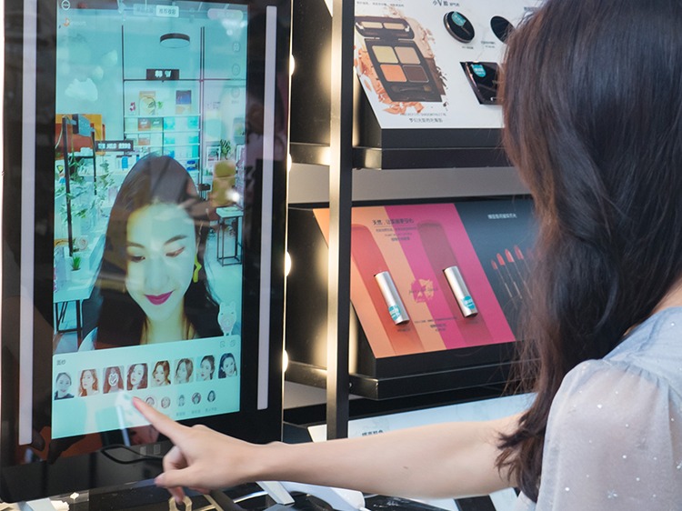 魔妆镜S2一款简约大方的AR智能美妆镜_帕克西3D试穿试戴-站酷ZCOOL