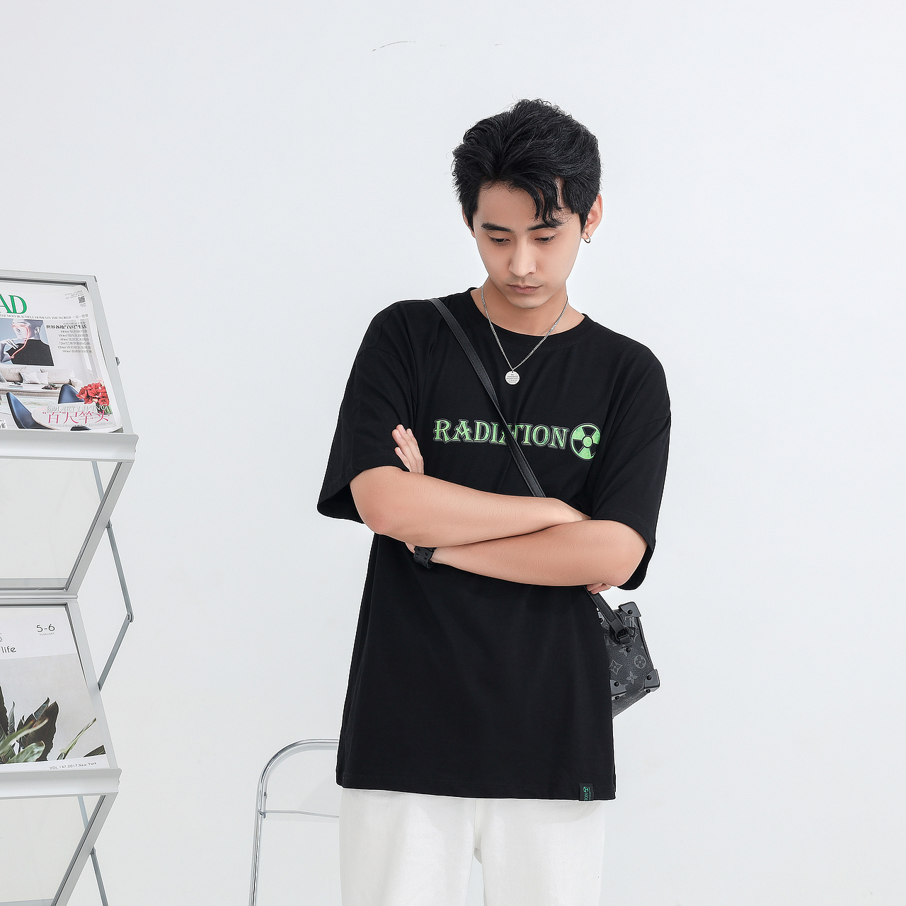 男款T恤拍摄_鹿野呀-站酷ZCOOL