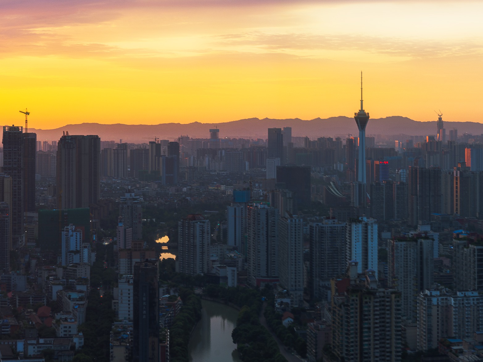 早安，成都日出_阿政-站酷ZCOOL