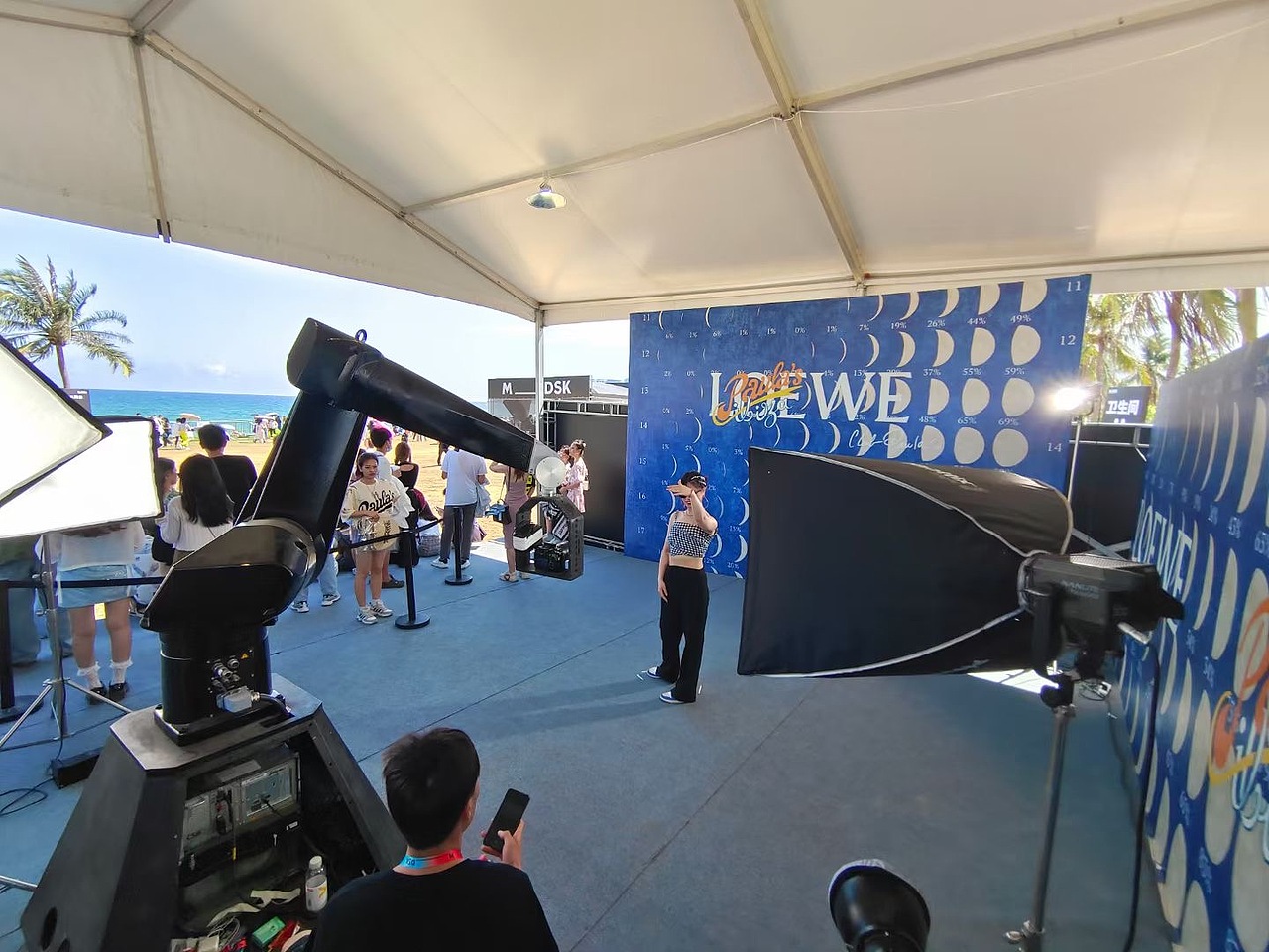 #电影运镜大师互动装#格莱美机械臂拍摄_Ken_Pluto-站酷ZCOOL