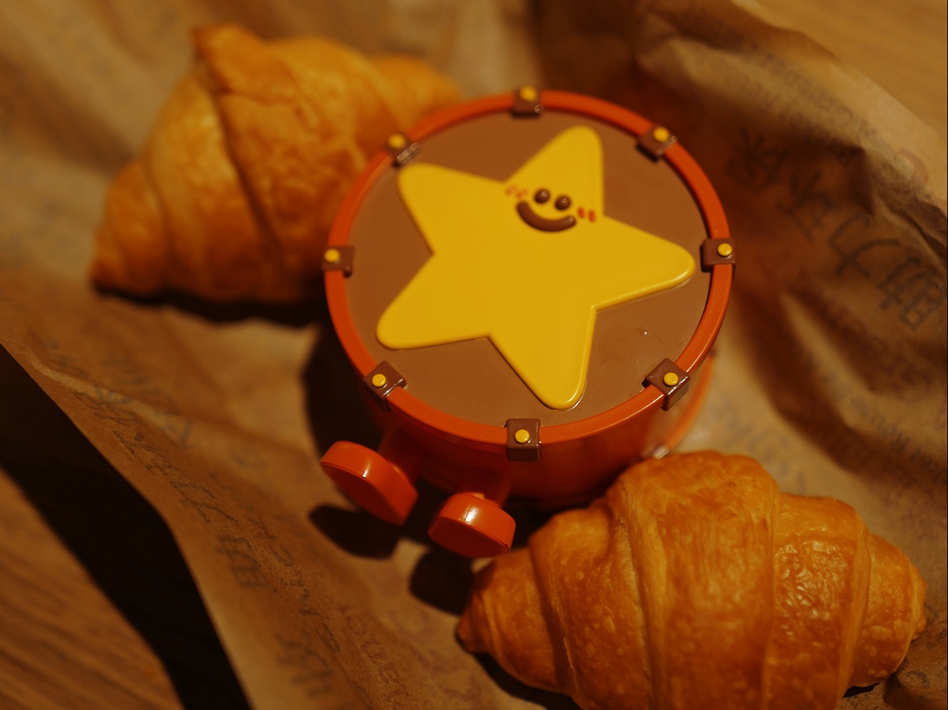 PDRUM屁屁鼓-经典星星-潮玩_ES女王样-站酷ZCOOL