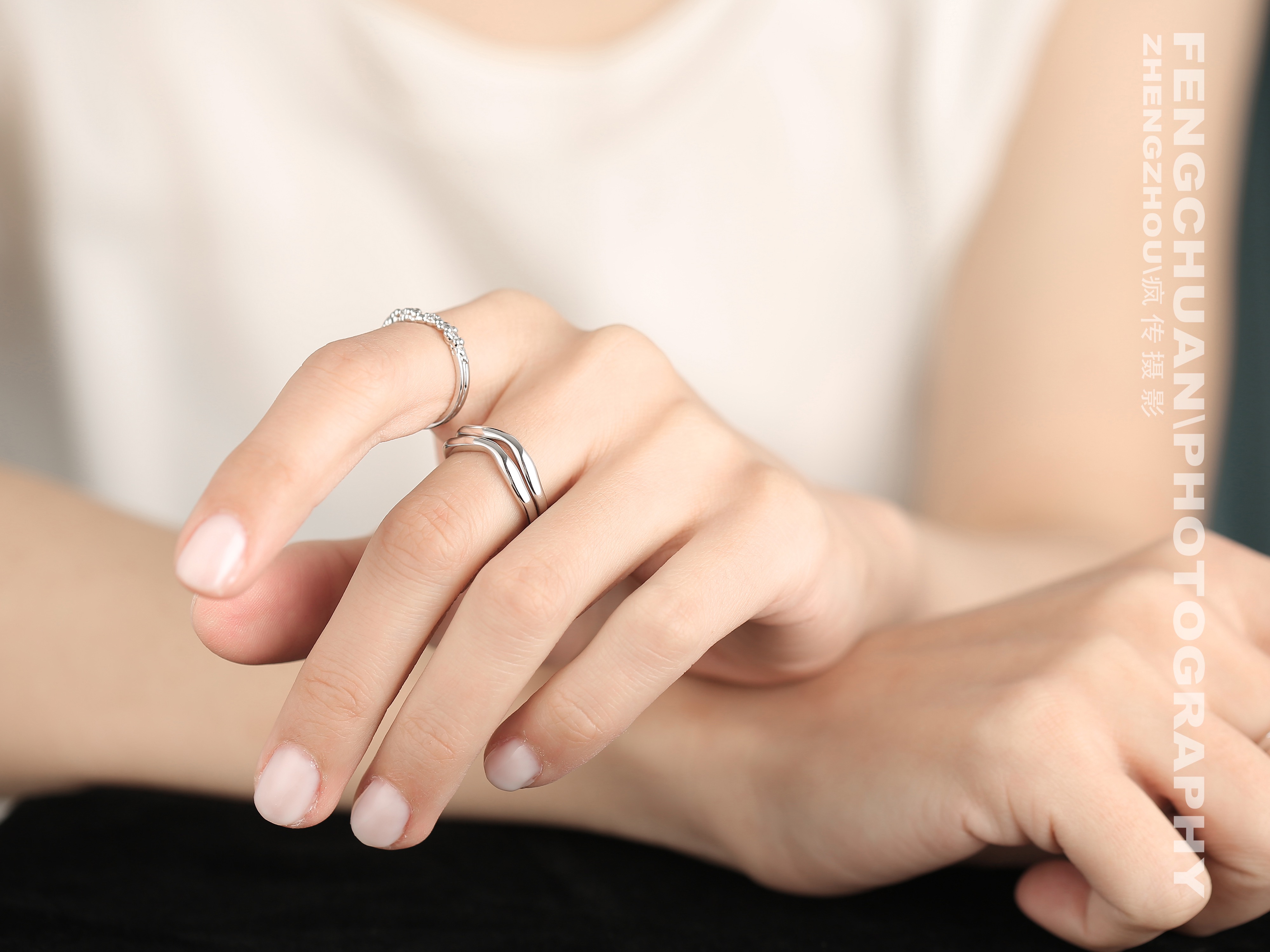 一组戒指拍摄 产品拍摄_疯传商业摄影-站酷ZCOOL