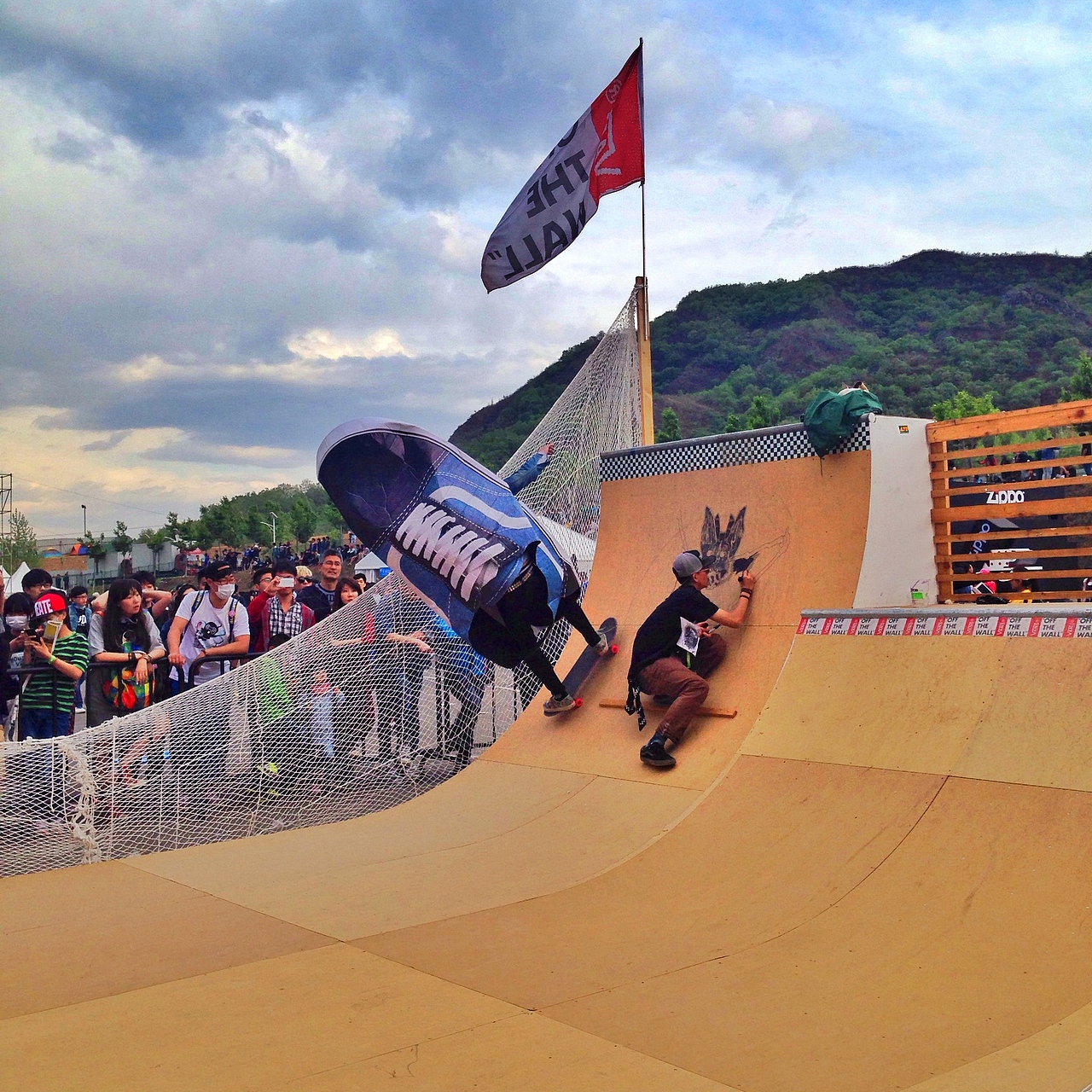 整理了一下最近的画.off the wall !!_独眼矮子-站酷ZCOOL