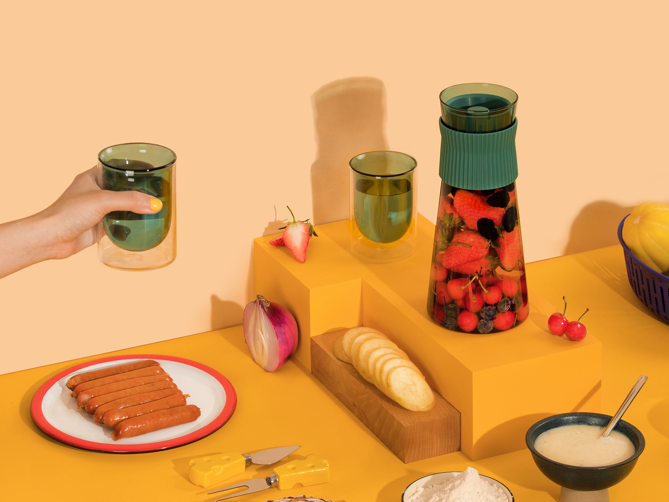 LEVITATE WATER CARAFE__好看上天，好用入地_你的数学老师-站酷ZCOOL