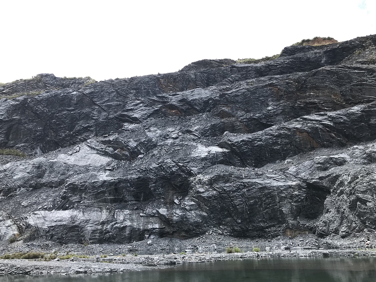 金华小冰岛_丘吉尔Ying-站酷ZCOOL