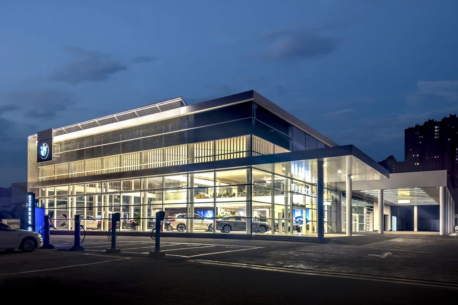 宝马4S店空间摄影_酷像素文化传媒-站酷ZCOOL