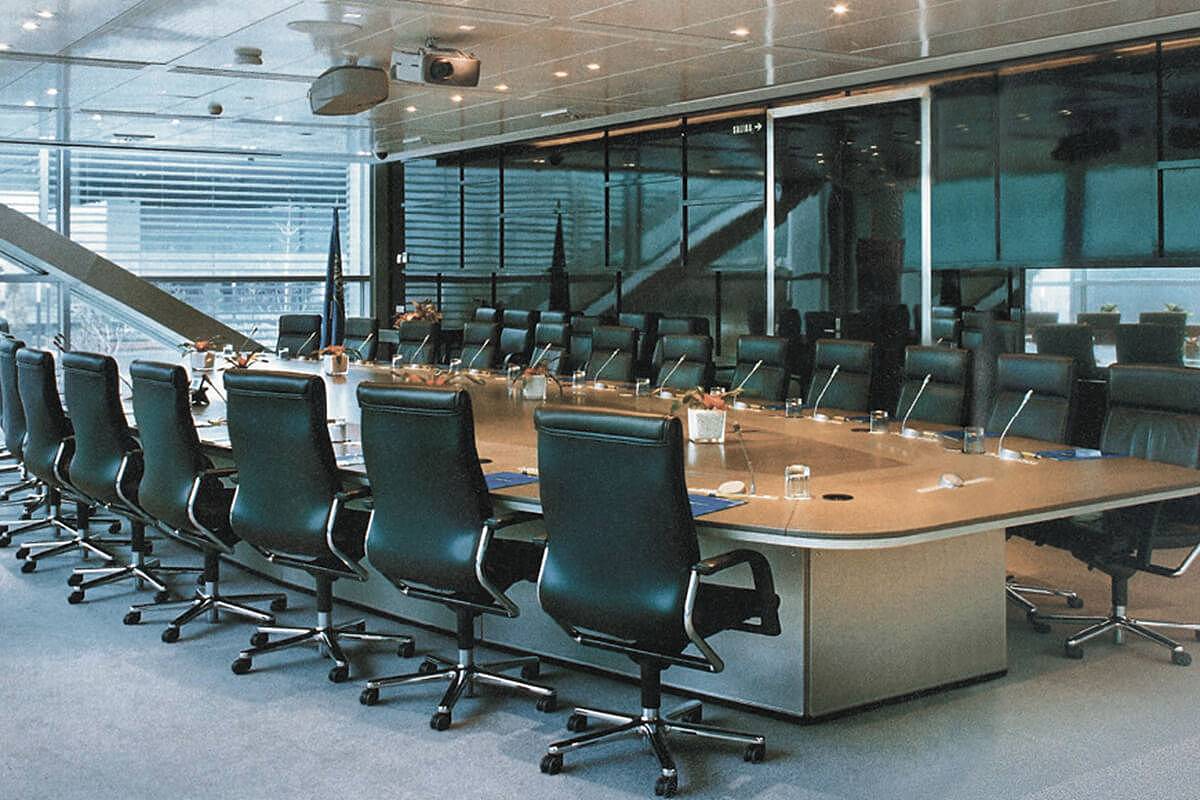 JMM西班牙进口高档家具，时尚办公家具_意大利之家家具-站酷ZCOOL