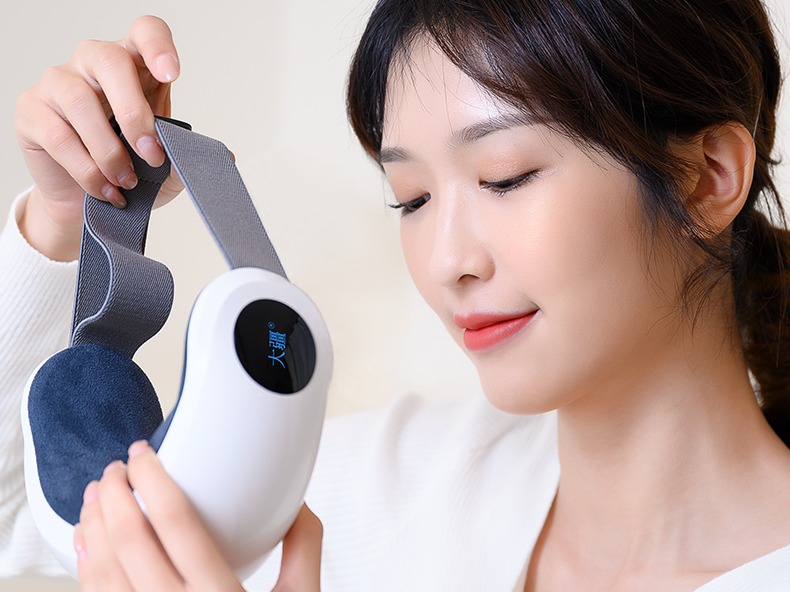 大疆E2眼部按摩仪_匡春林-站酷ZCOOL