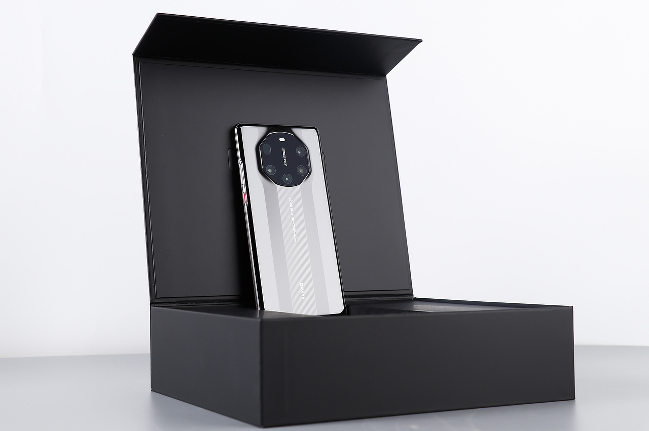 华为Mate40 rs 保时捷版_小林同学721-站酷ZCOOL