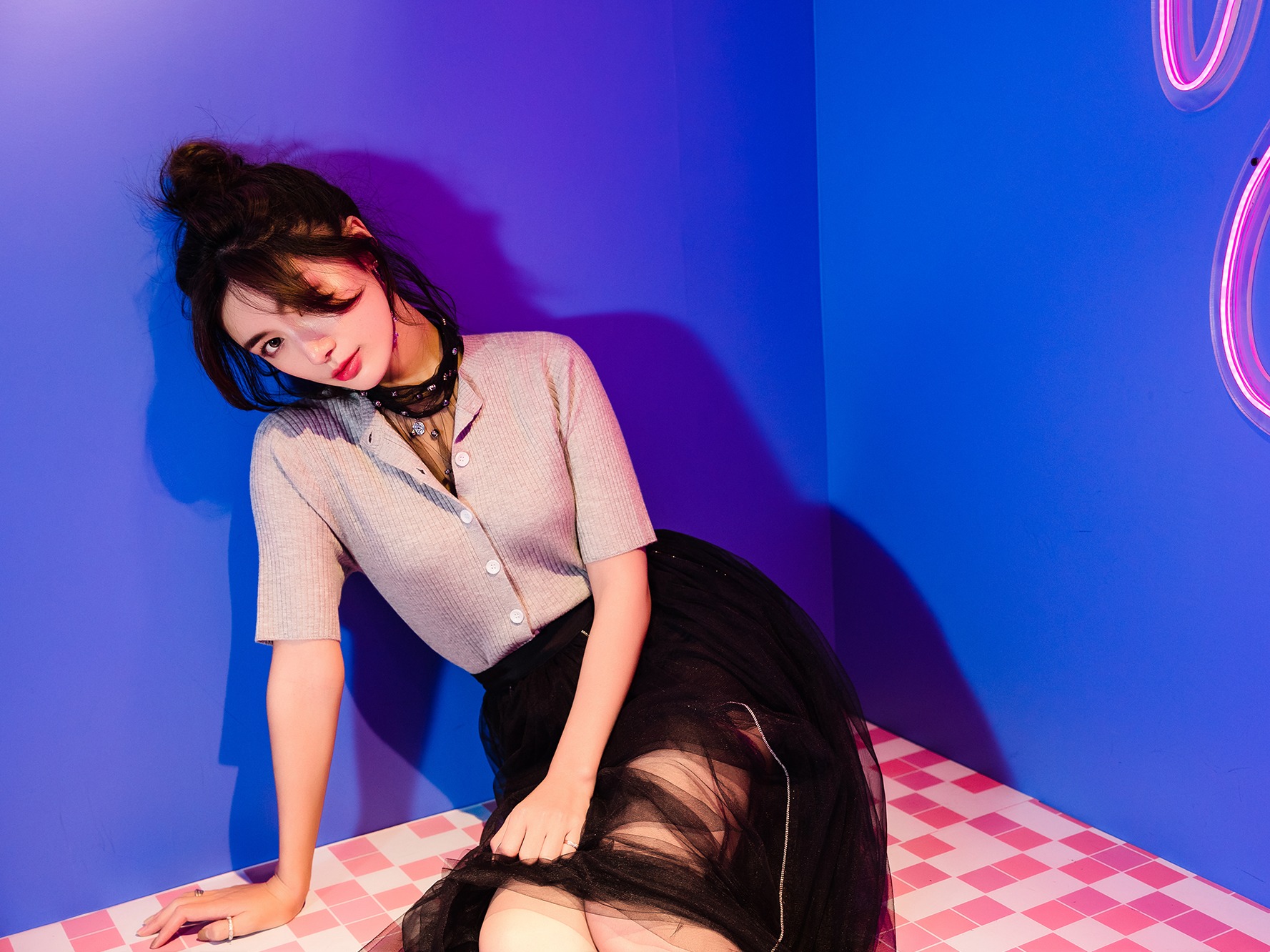 魅惑而中性的风格_Yai粽子-站酷ZCOOL