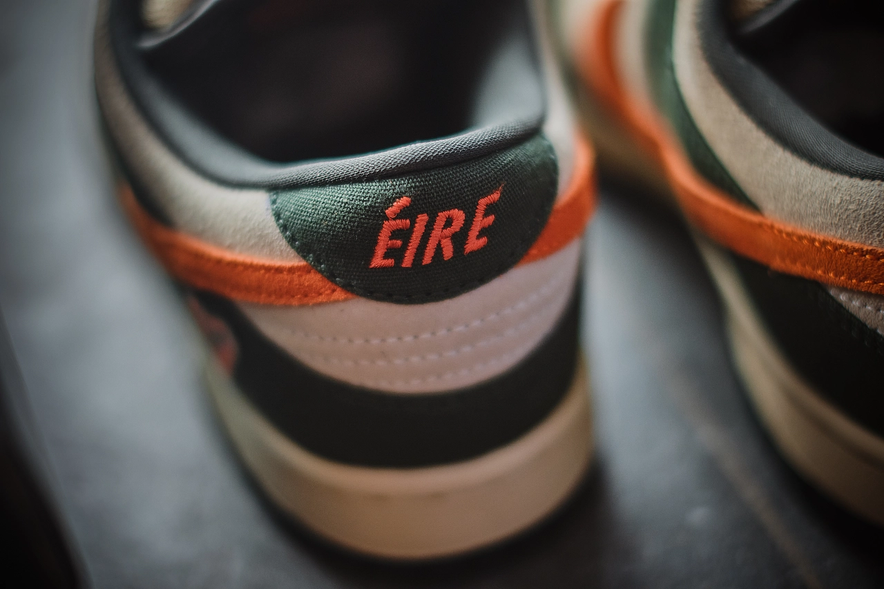 Nike Dunk SB Low Eire_蒙现军-站酷ZCOOL