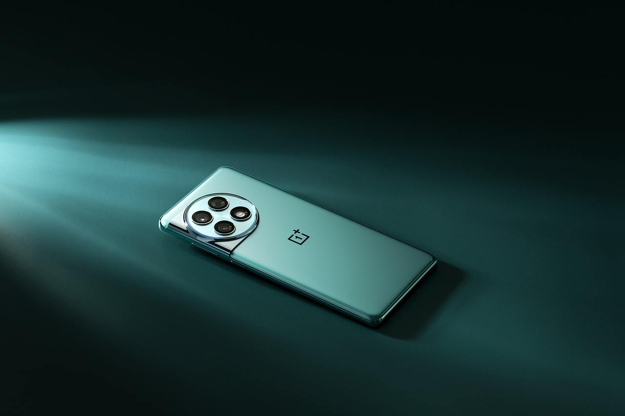 一加 Ace 2 Pro 极光绿_摄影师小恰-站酷ZCOOL