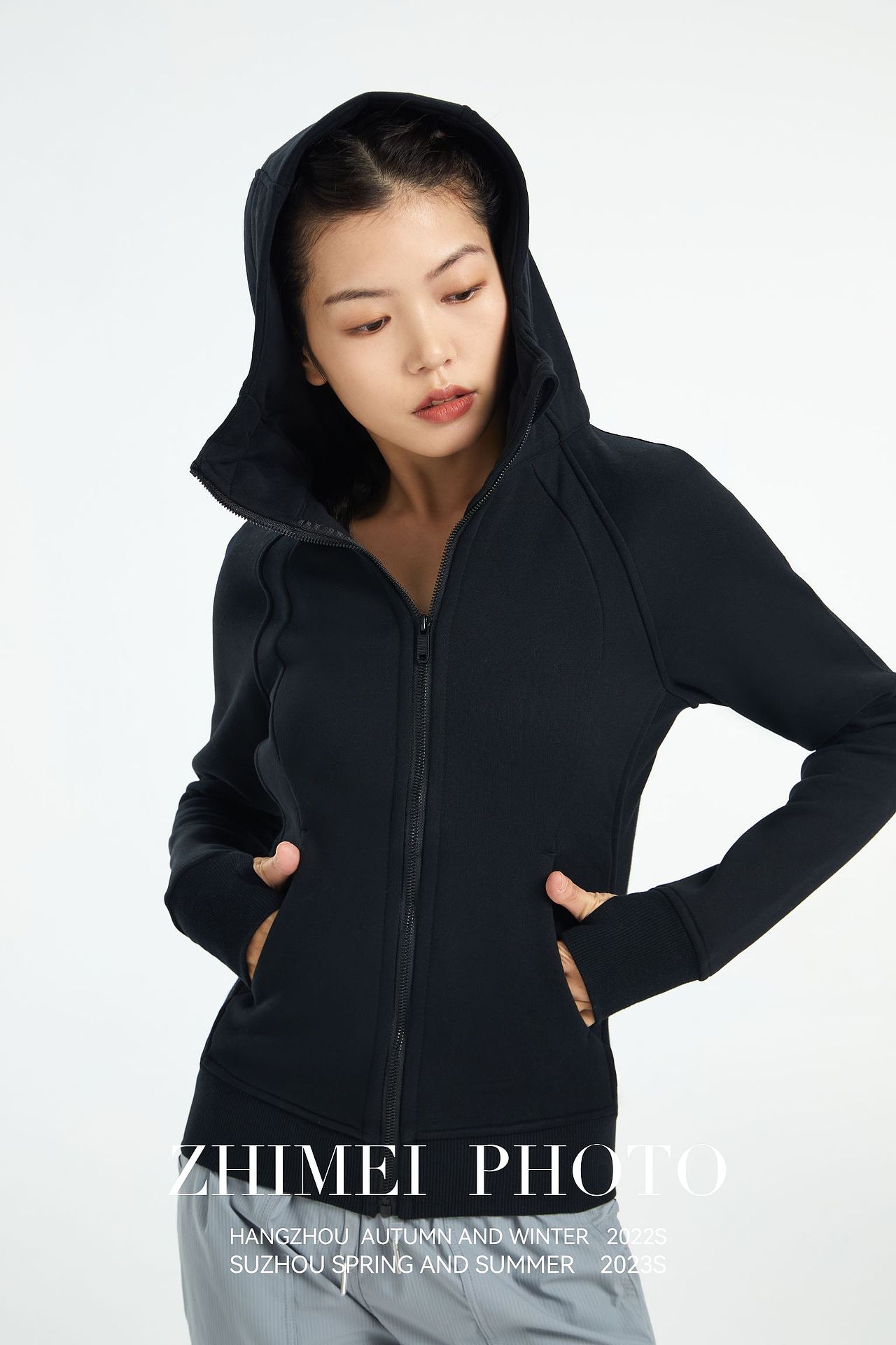 运动瑜伽服拍摄-2023S look book_商业摄影有限公司-站酷ZCOOL