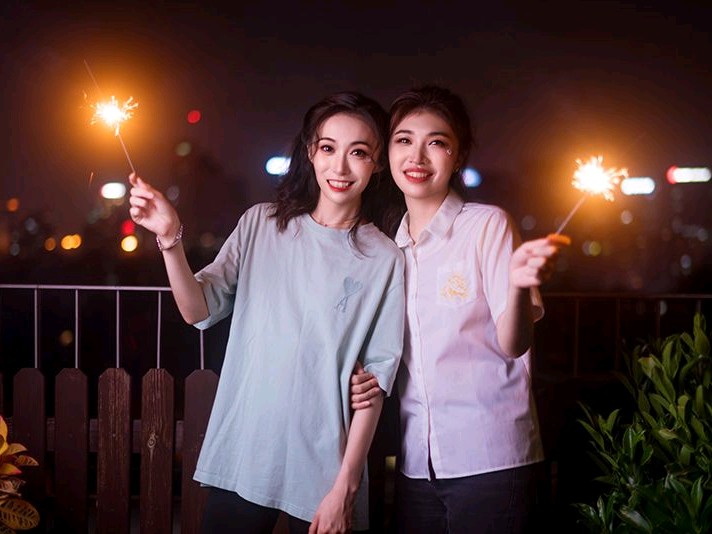 闺蜜形象照写真_寂寞梧桐1980-站酷ZCOOL