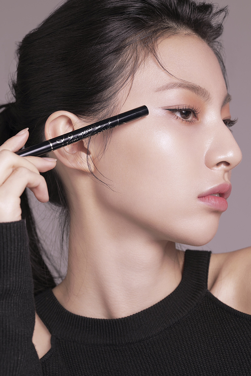 修圖日記彩妝人像修圖021品牌合作x LANSUR_曼巴修图工作室-站酷ZCOOL