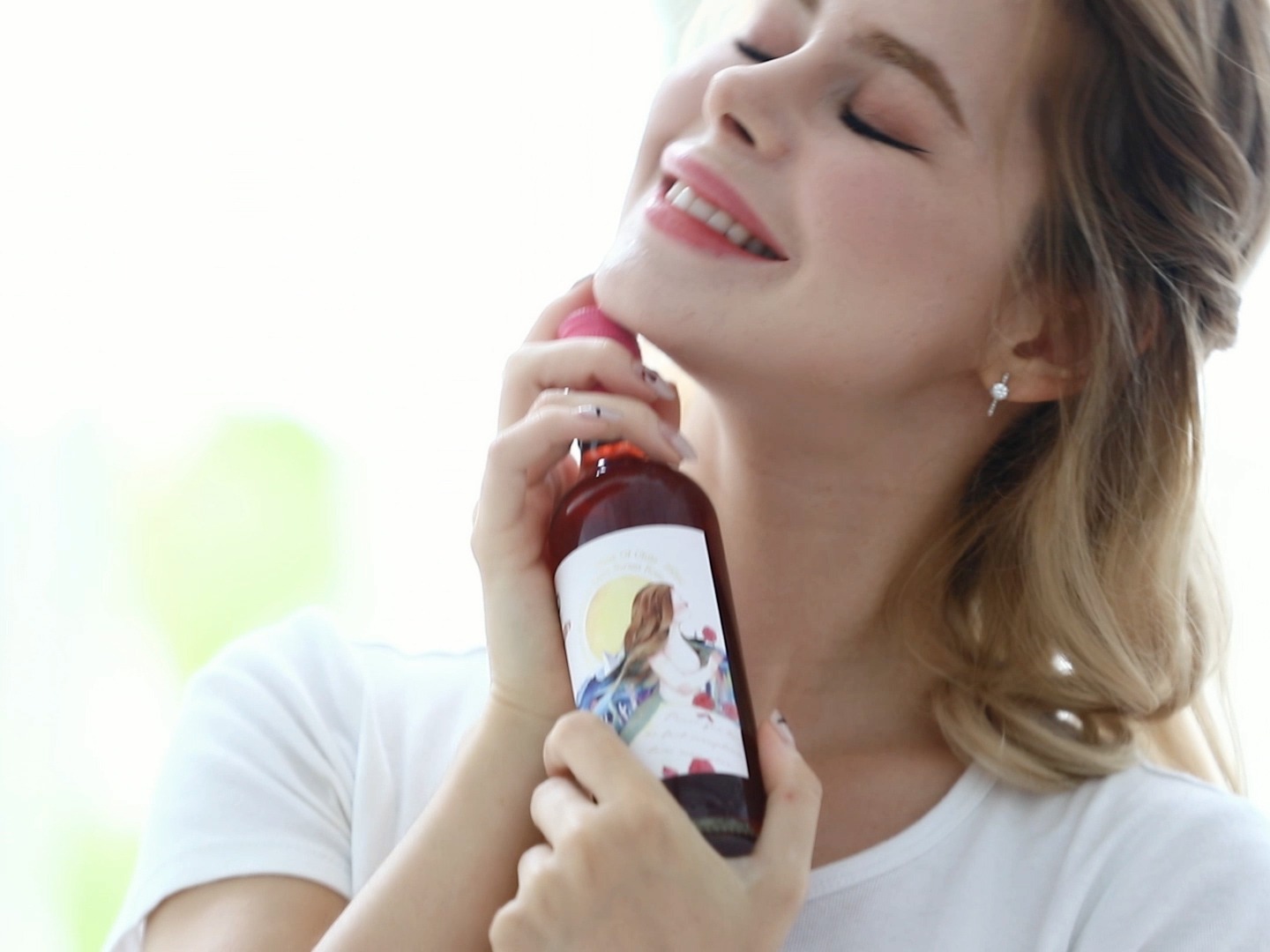 红酒品牌TVC_Ziv周-站酷ZCOOL